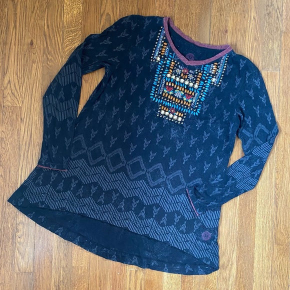 Double D Ranch | Tops | Double D Ranch Bejeweled Long Sleeve Tunic ...